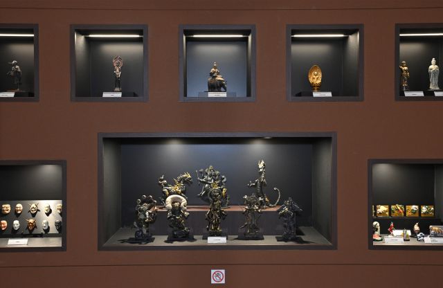 KAIYODO FIGURE MUSEUM MIRAIZA OSAKA-JO - Must-See Trip Plans, Access ...